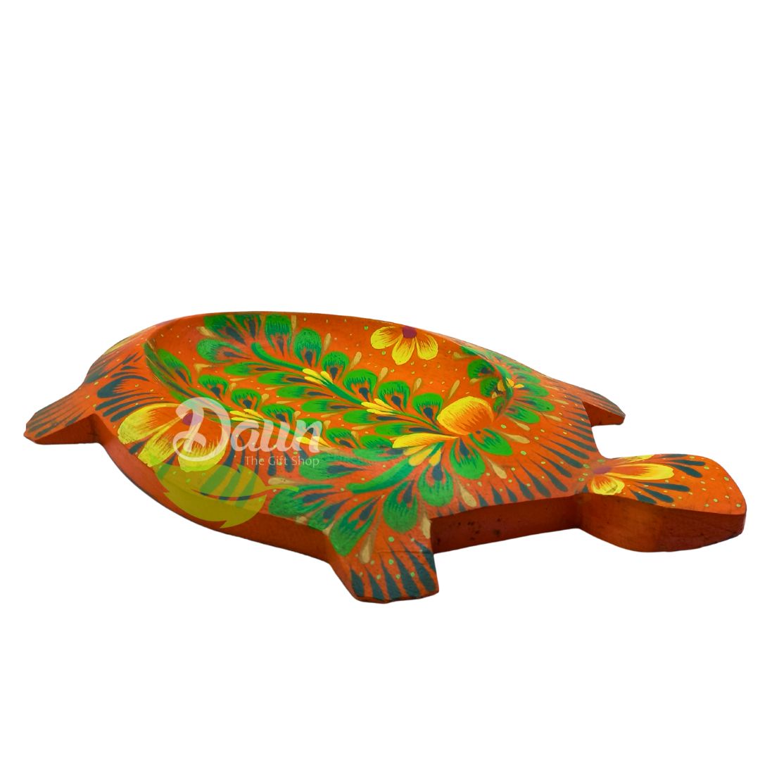 Hand painted Turtle shaped plate - Daun Gift
