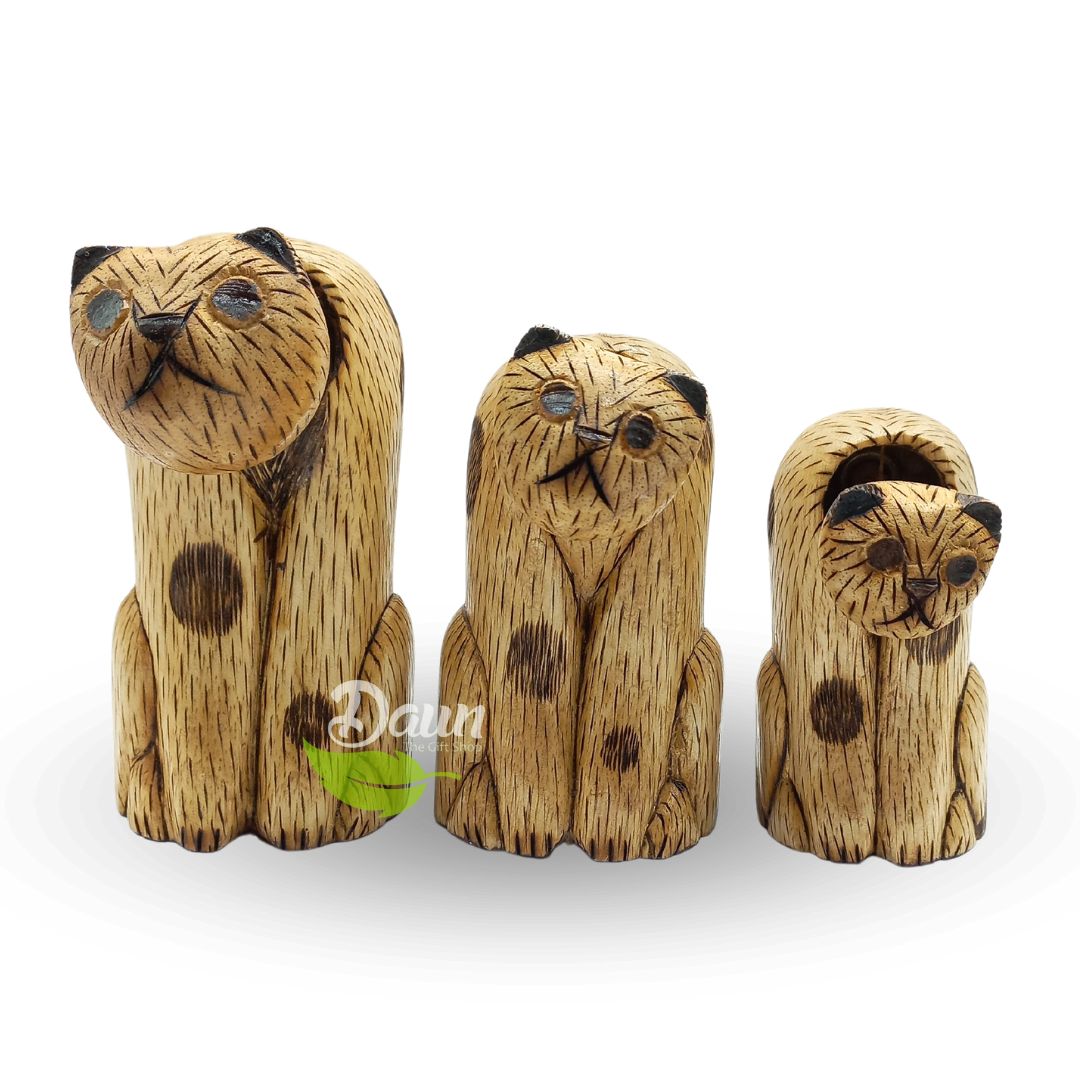 Wooden cats set of 3 - Daun Gift